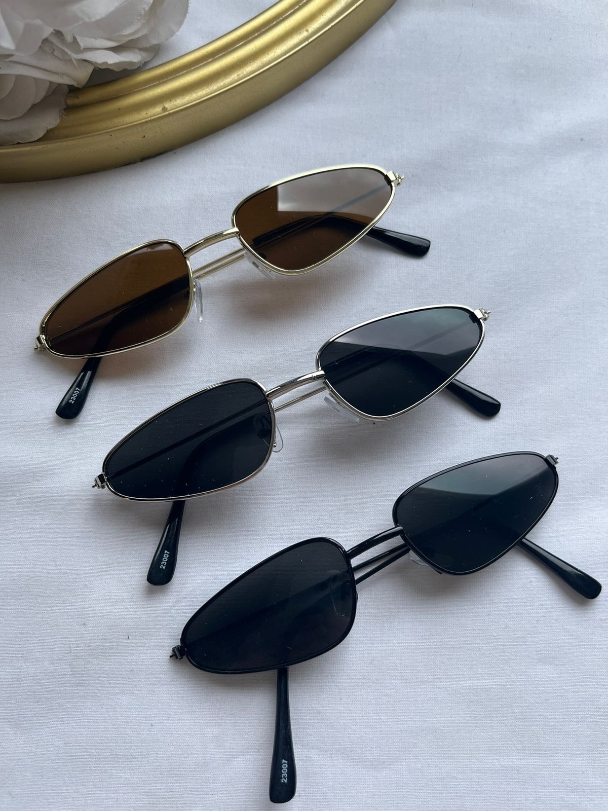 L010 – Mundo Steel